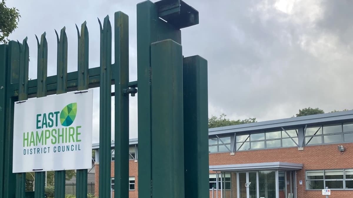 Relocation short-lived for EHDC staff | liphookherald.com