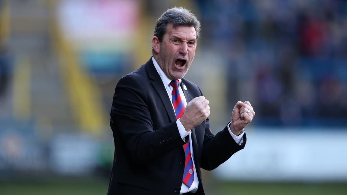 Aldershot confirm retained list as four players sign new contracts ...